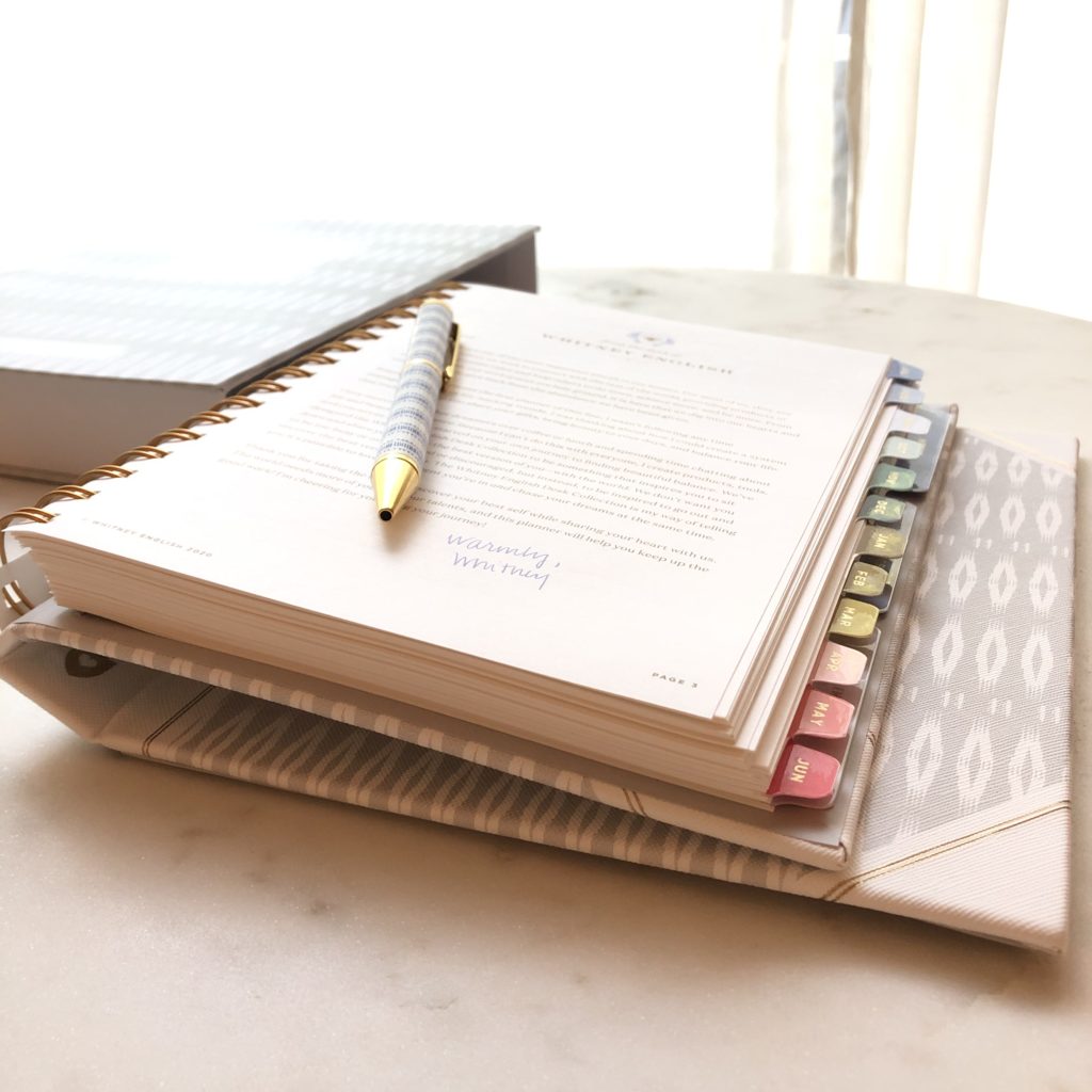 How I Plan My Day Using The Whitney English Planner | ashleycakes.com